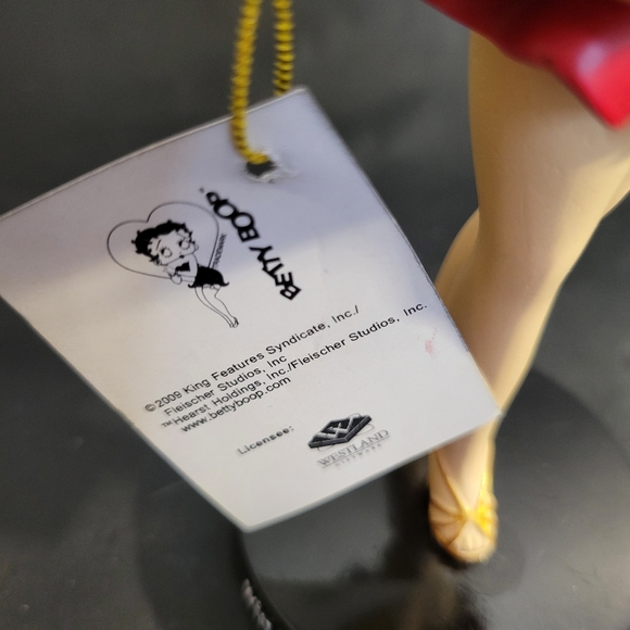 Betty Boop | Other | Betty Boopwine A Bit 09 Collector Figurine | Poshmark